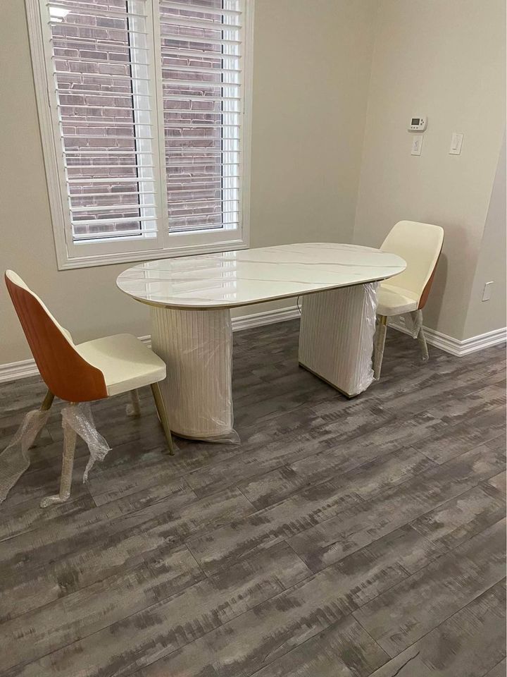 How to Pick the Right Dining Table Shape for Your Space – WAYSAVING